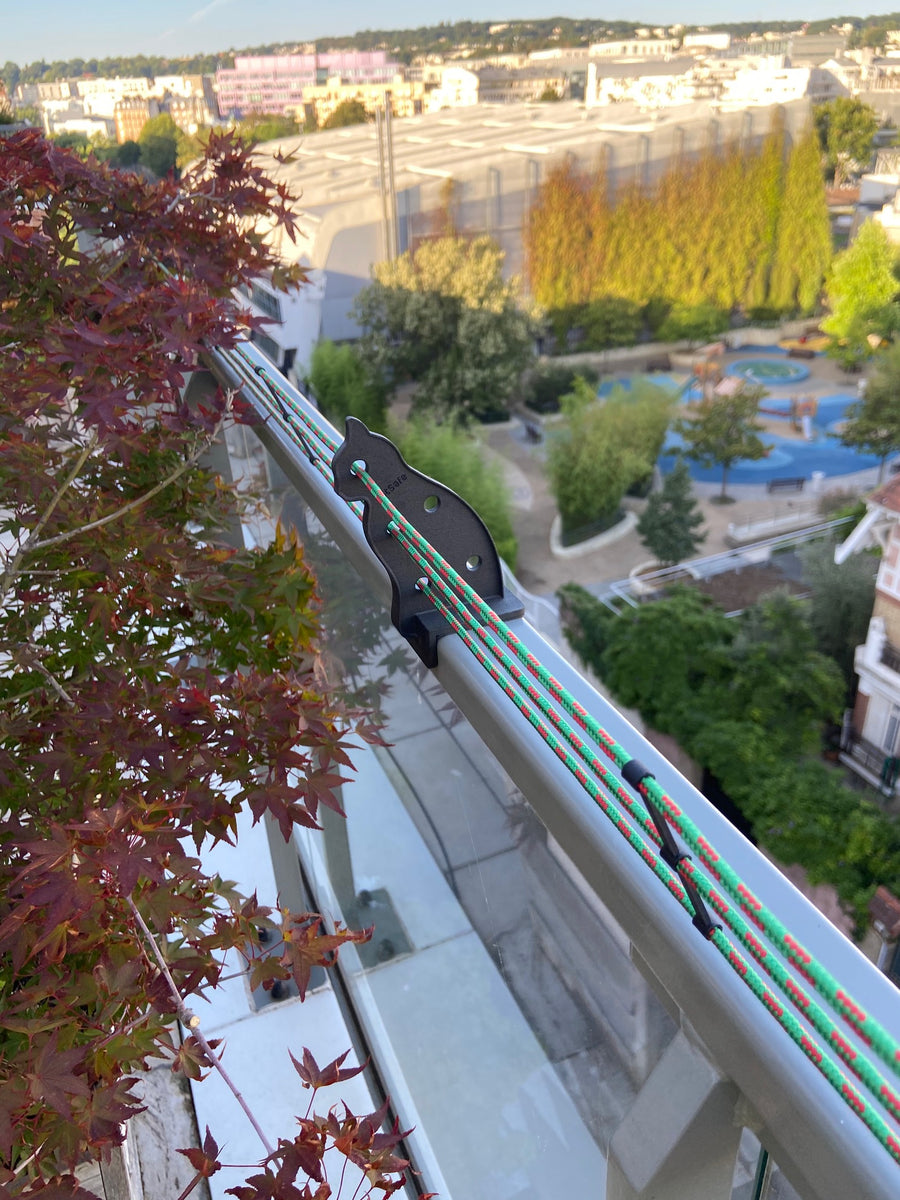 Protection des accès aux rambardes pour les balcons. – Catsafe'shop ...